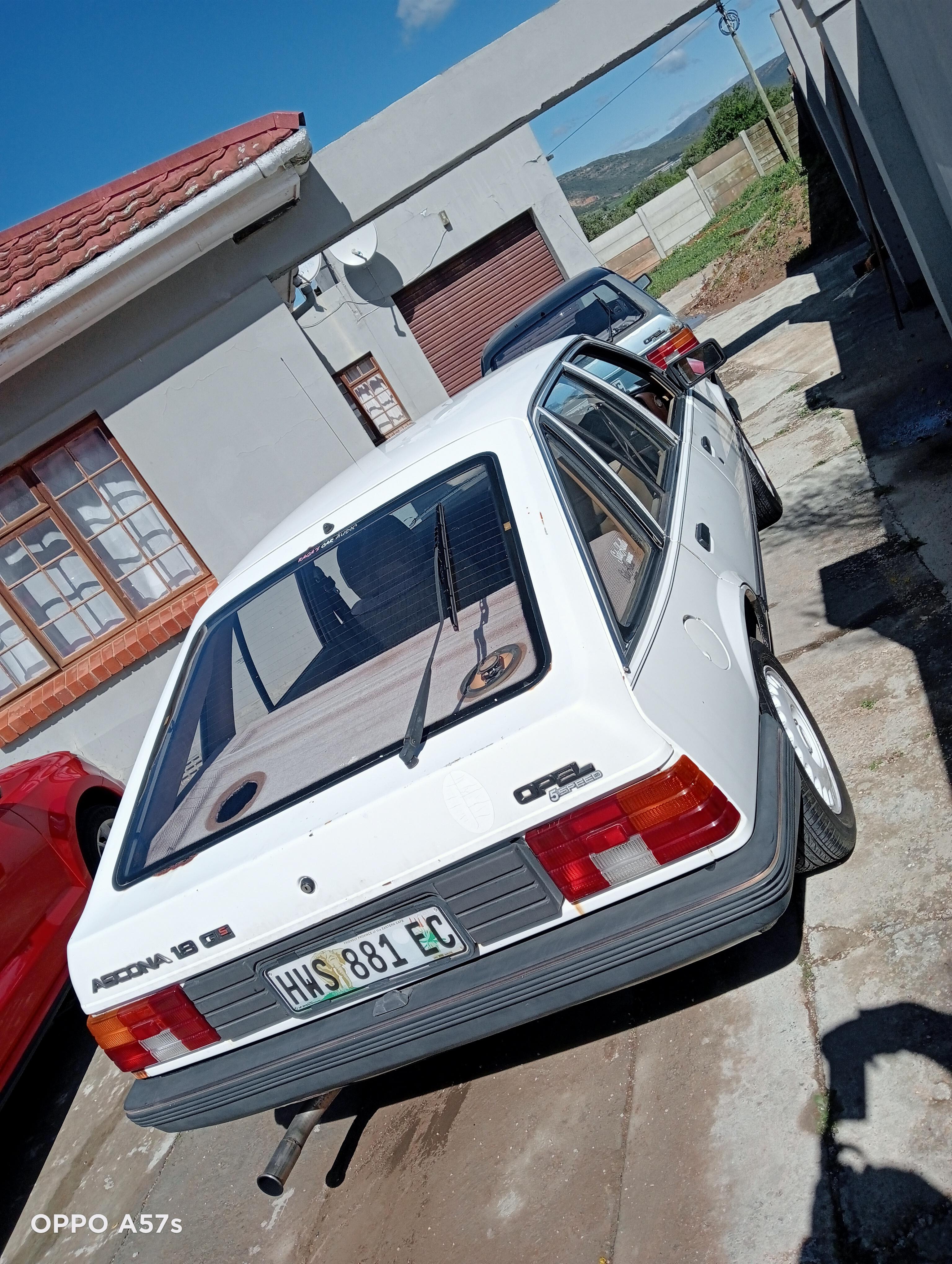 1985 Opel Ascona 1.8 Gls 5speed - NEW USERS - MK2CAV.COM